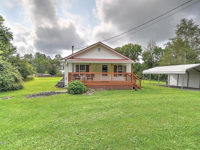 124 Voncannon Dr, Johnson City, TN 37601