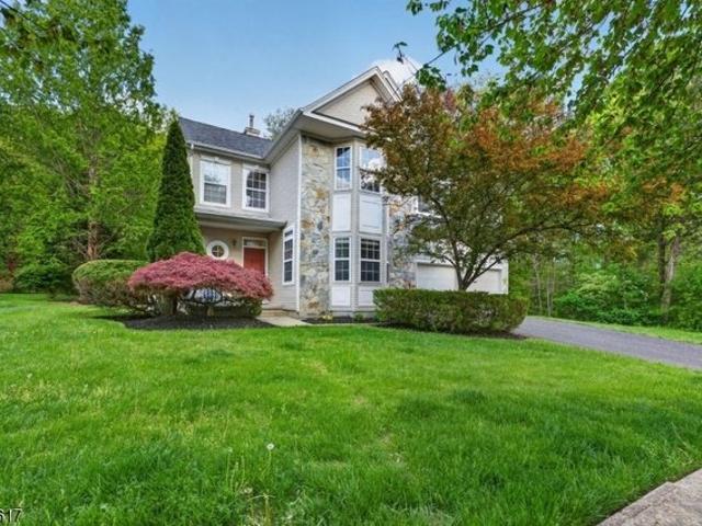 124 York Dr, Montgomery Twp, NJ 08540