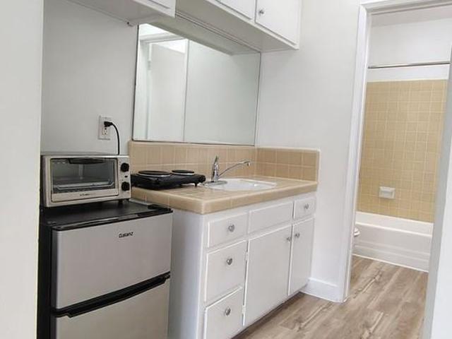 12545 Pacific Ave Studio Apartment for Rent at 12545 Pacific Ave, Los Angeles, CA 90066 Mar Vista
