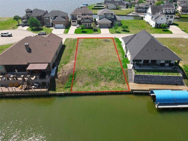 12546 St Louis Ct, Willis, TX 77318