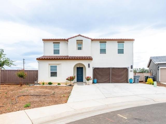 1254 Maple Leaf Dr, Wheatland, CA 95692