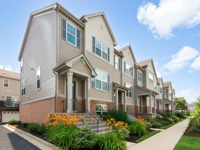 1254 Evergreen Ave, Des Plaines, IL 60016