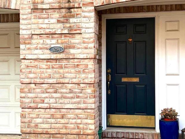 1254 Harbor Island Walk