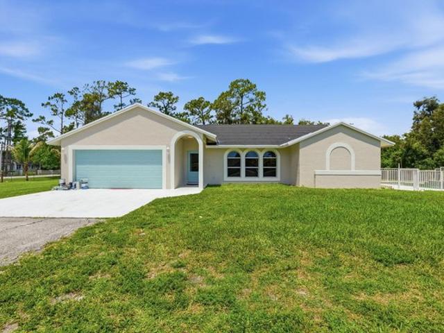 1254 rd Ct N, The Acreage, FL 33412