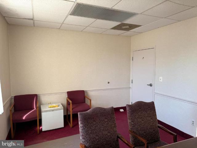 1254 W Chester Pike # 206C