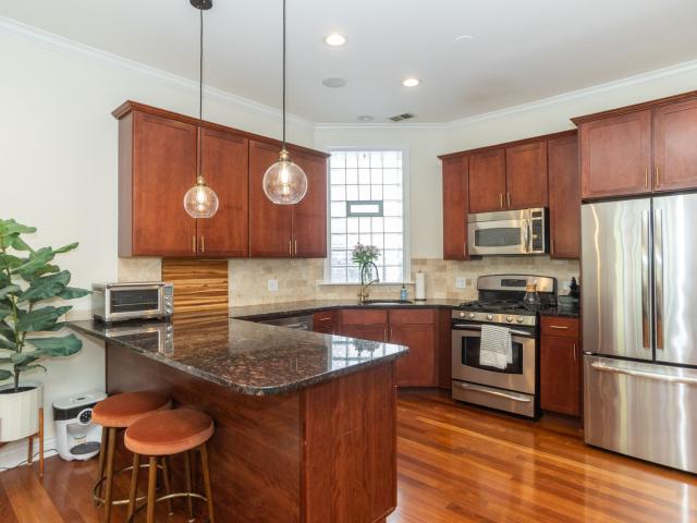 1254 W Diversey Parkway # 2