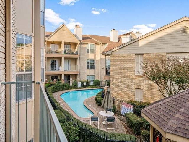 12550 Whittington Dr Apt 811, Houston, TX 77077