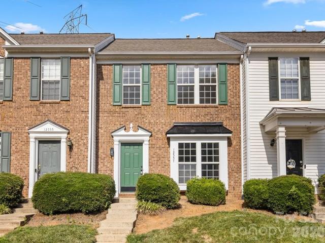 12557 Jessica Pl, Charlotte, NC 28269