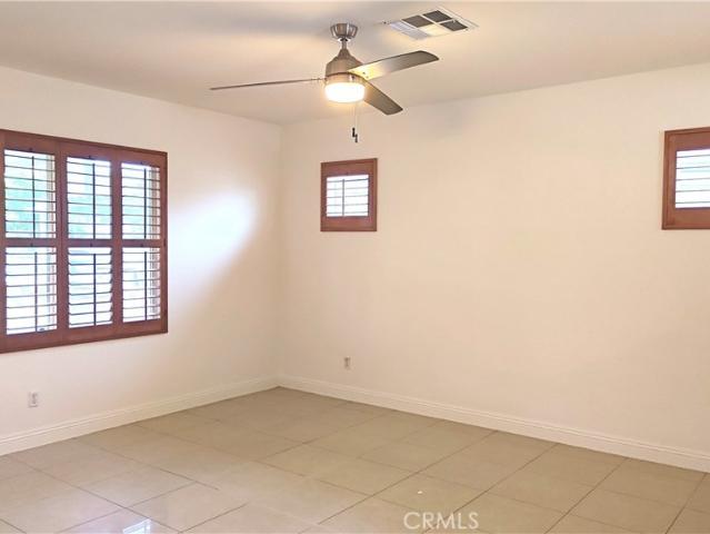 12554 Desert Springs
