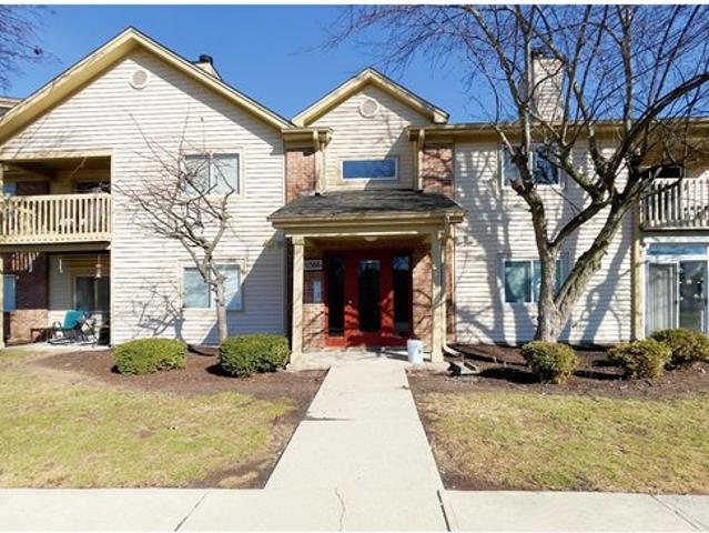 12555 Timber Creek Dr Unit 8, Carmel, IN 46032