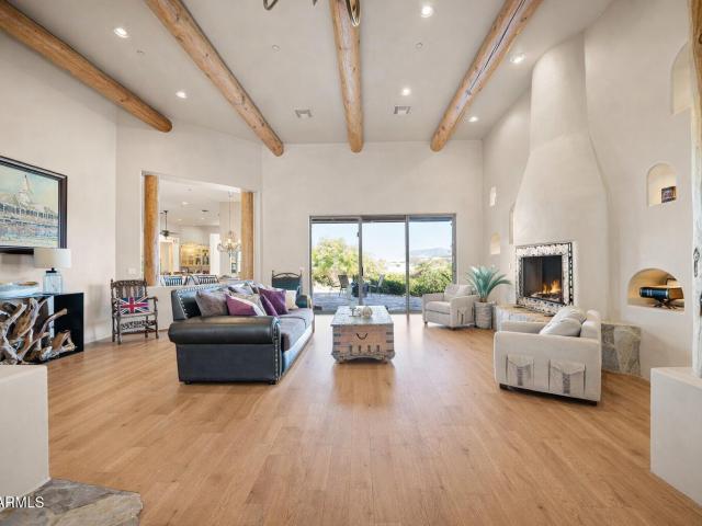 12555 e saddlehorn trail