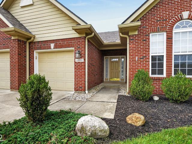12559 Broadmoor Court S