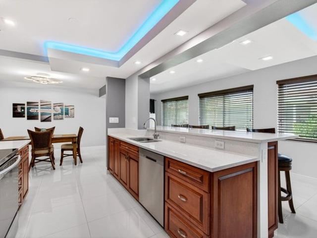 1255 NW 44th St, Deerfield Beach, FL 33064