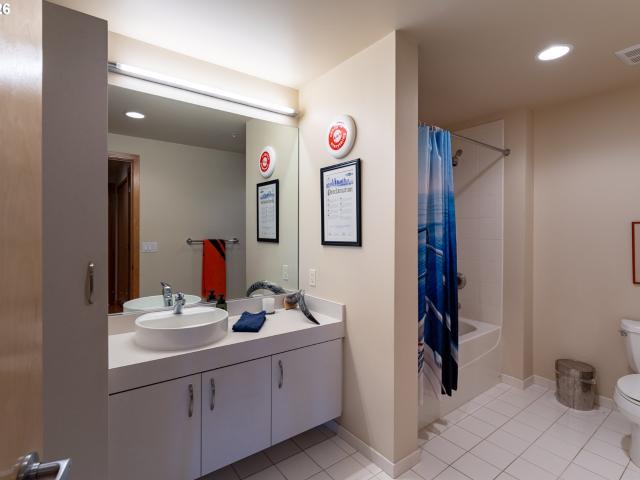 1255 NW 9th Ave, Unit 1201, Portland, OR 97209 | MLS #221541