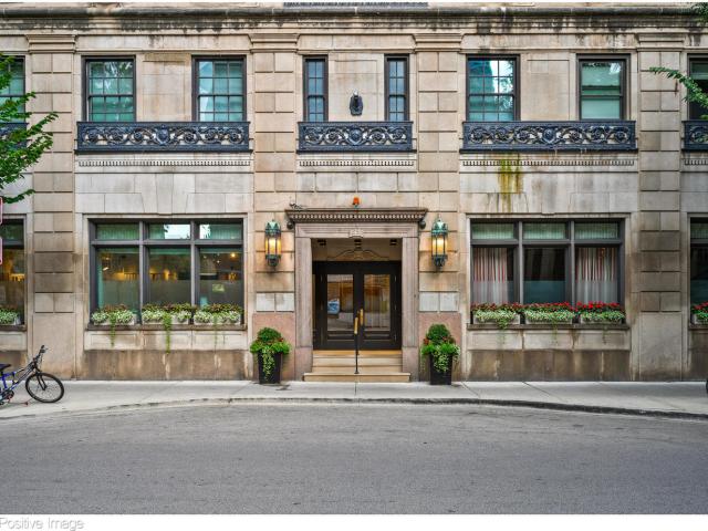 1255 N State Pkwy, Unit 7B, Chicago, IL 60610 | MLS #12567 | Compass