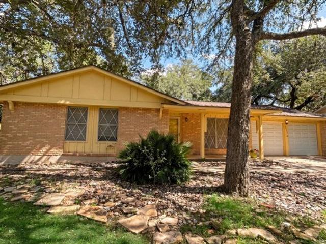 1255 Cibolo Trl, Universal City, TX 78148