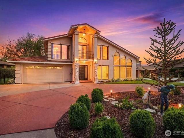 1255 Country Club Rd, Walla, WA 99362