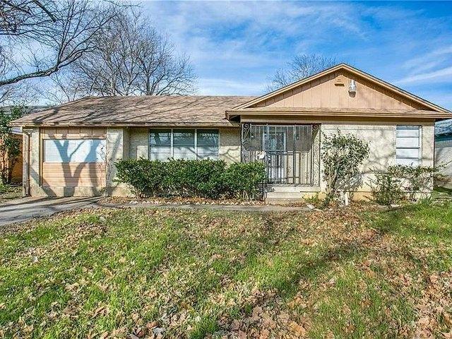 1255 E Pentagon Pkwy, Dallas, TX 75216