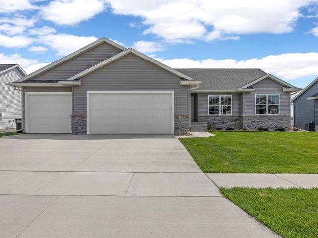 1255 Echo Ridge Ln, Marion, IA 52302