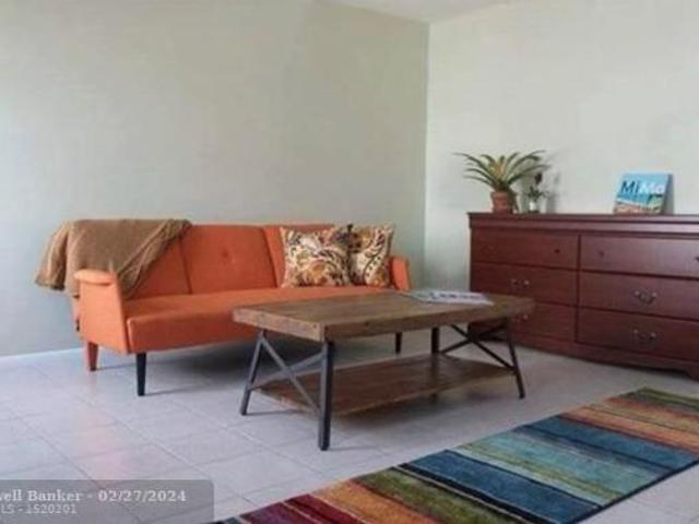 1255 Pennsylvania Ave #211, Miami Beach, FL 33139
