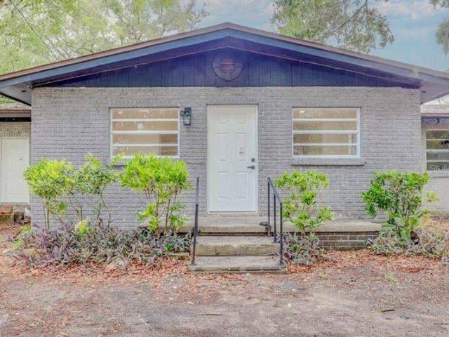 1255 Pine St, Altamonte Springs, FL 32701