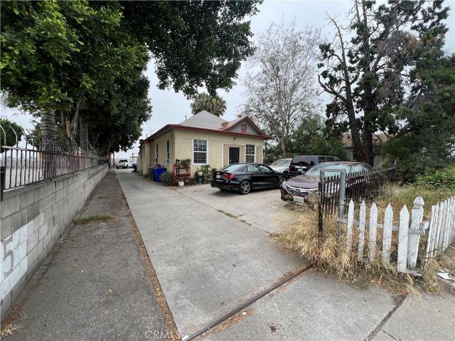 1255 W 5th