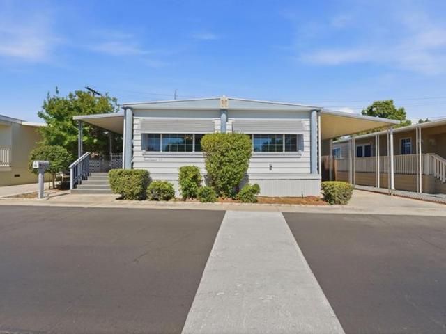1255 W Grangeville Blvd Spc 53, Hanford, CA 93230