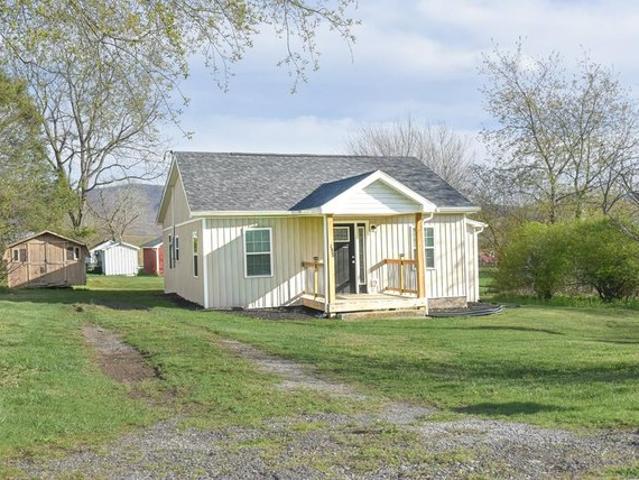 1255 W Spiller St, Wytheville, VA 24382