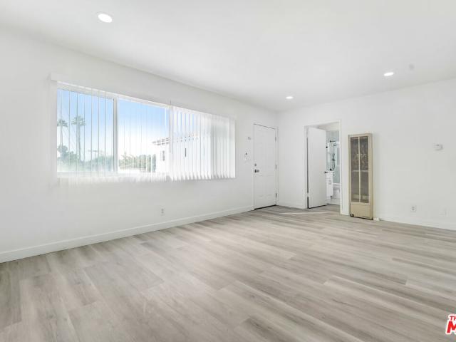 1255 26th St, Unit 1, Santa Monica, CA 90404 | Compass