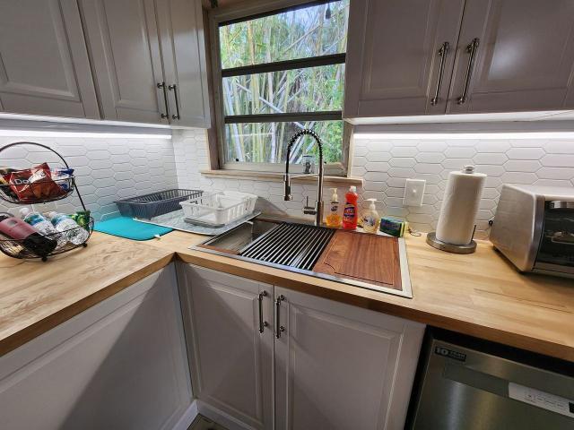 1255 46th St 2 Bedroom Apartment for Rent at 1255 46th St, Sarasota, FL 34234 Bayou Oaks