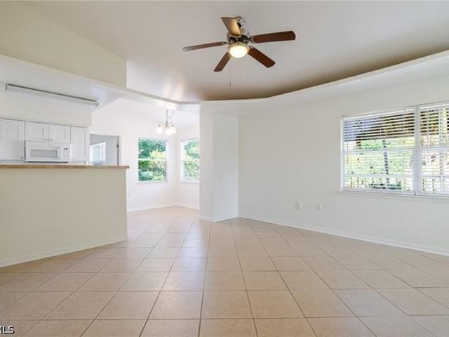 12561 Equestrian Cir Apt 802, Fort Myers, FL 33907