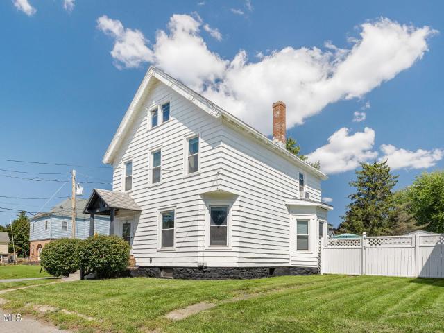 1256 Main Street