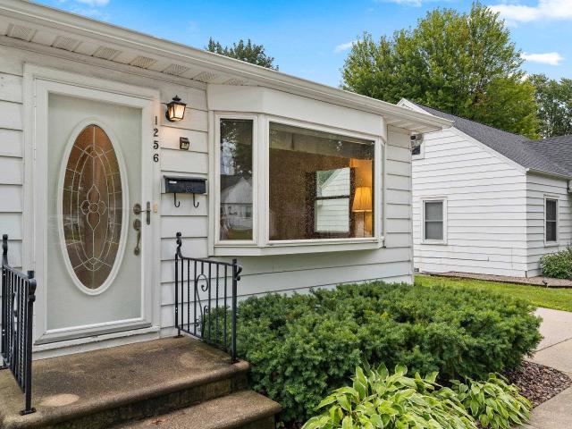 1256 marian lane