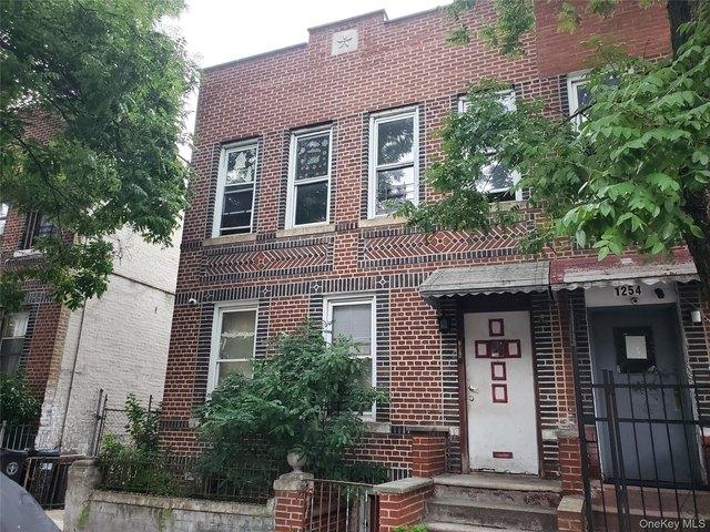 1256 Noble Ave, Bronx, NY 10472