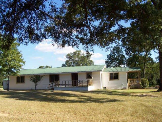 1256 County Road 1792, Yantis, TX 75497