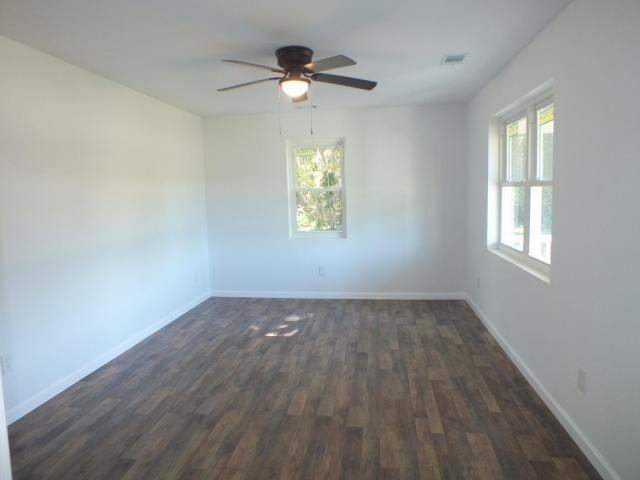 1256 Kings Highway