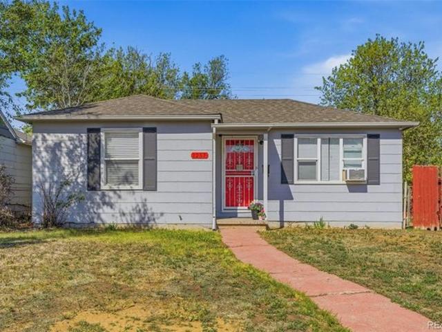 1257 Macon St, Aurora, CO 80010