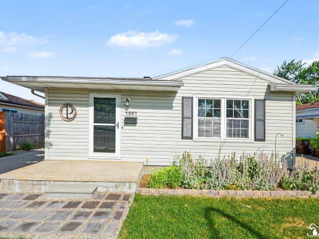 1257 Maple Avenue