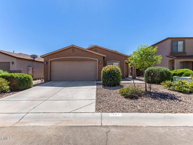 1257 E Renegade Trail, San Tan Valley, AZ 85143 | MLS #7005 | Compass