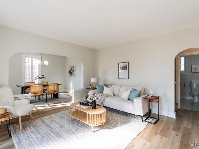 1257 Hafner Pl, University City, MO 63130 | Compass