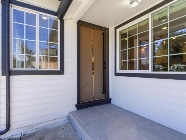 1257 Laurel Ave, East Palo Alto, CA 94303 | MLS #ML82041 | Compass