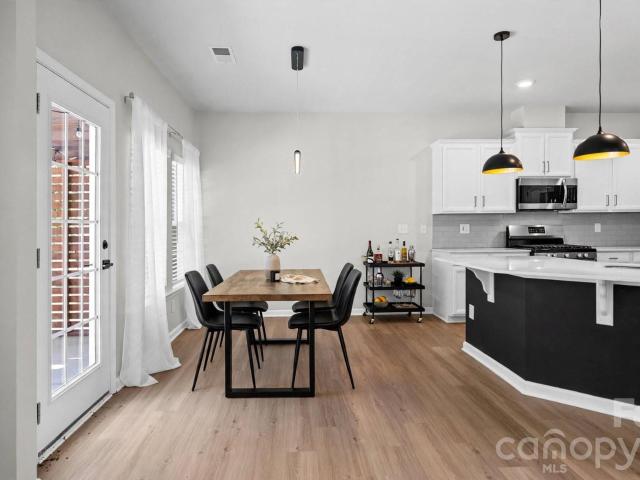 1257 Loggerhead Drive