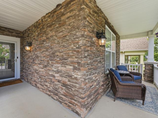 1257 Scarcroft Ln