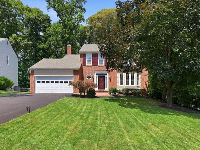 12585 Cricket Ln, Woodbridge, VA 22192