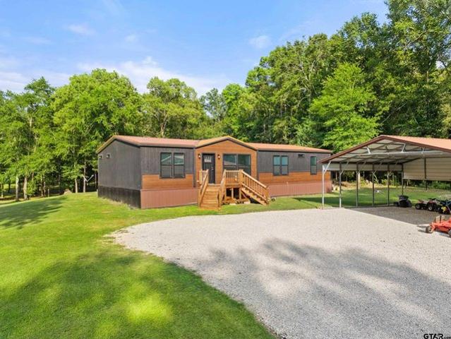 12589 and 12521 County Road 1131, Flint, TX 75762