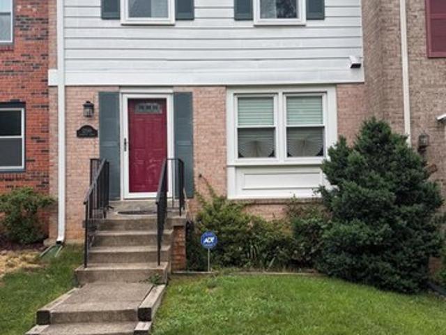 12589 Plymouth Ct, Woodbridge, VA 22192