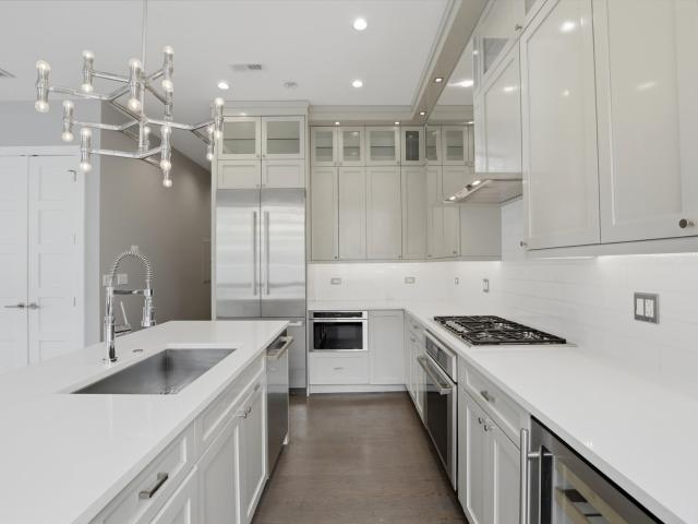 1258 N Milwaukee Avenue # 2N