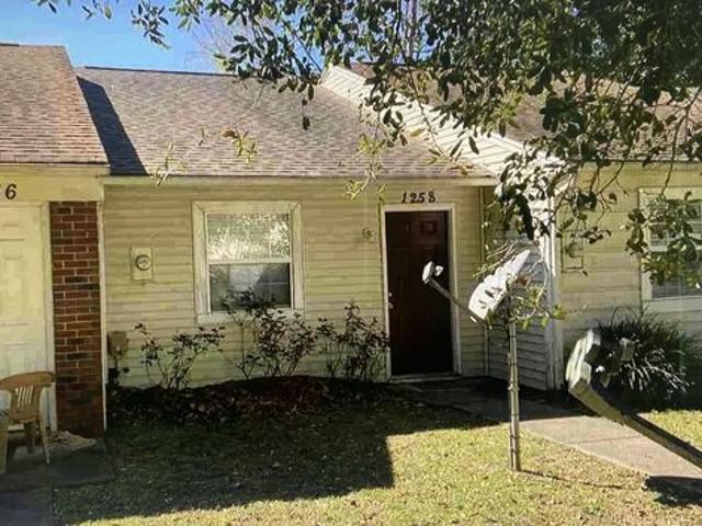 1258 Continental Ct, Tallahassee, FL 32304