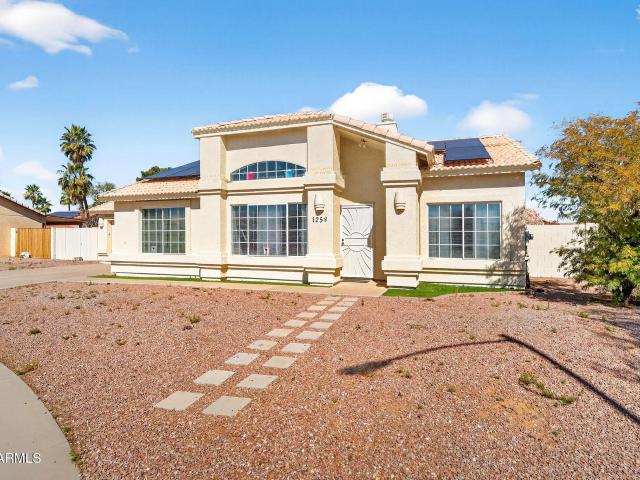 1258 E MANOR Drive