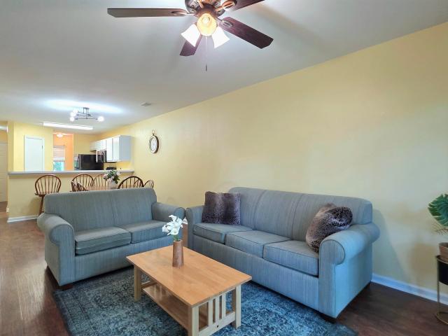1258 River Oaks Dr. Unit 14B
